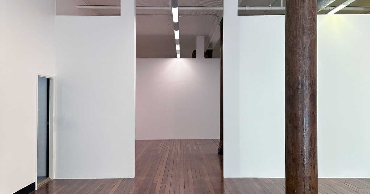 Contact. | N.Smith Gallery